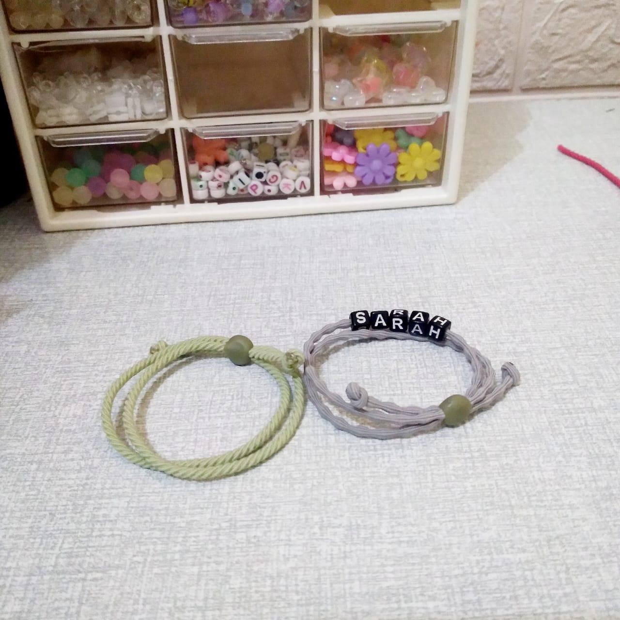 ALMIRA STORE - Gelang serut Custom Nama / Request Nama All Size sage green